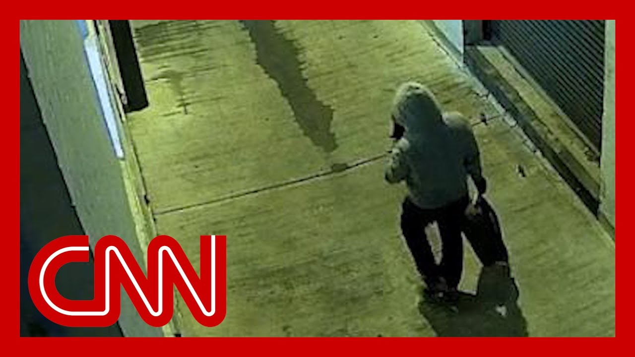 New video shows suspect in Capitol pipe bomb investigation - YouTube
