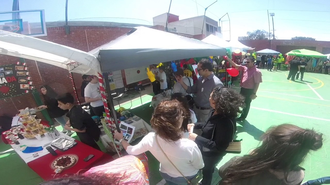 FESTIVAL DE IDIOMAS EN EL INSTITUTO ARANGURE - YouTube