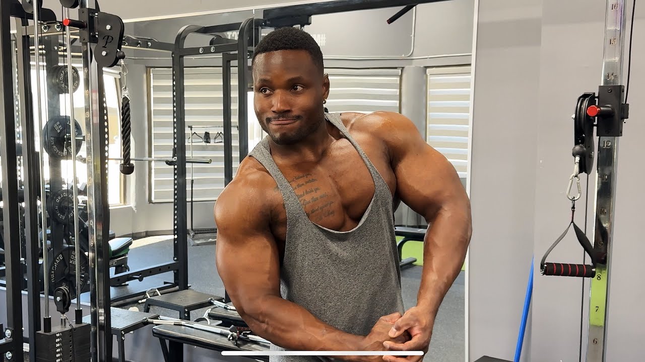 SUMMER CUT DAY 33: CHEST - YouTube