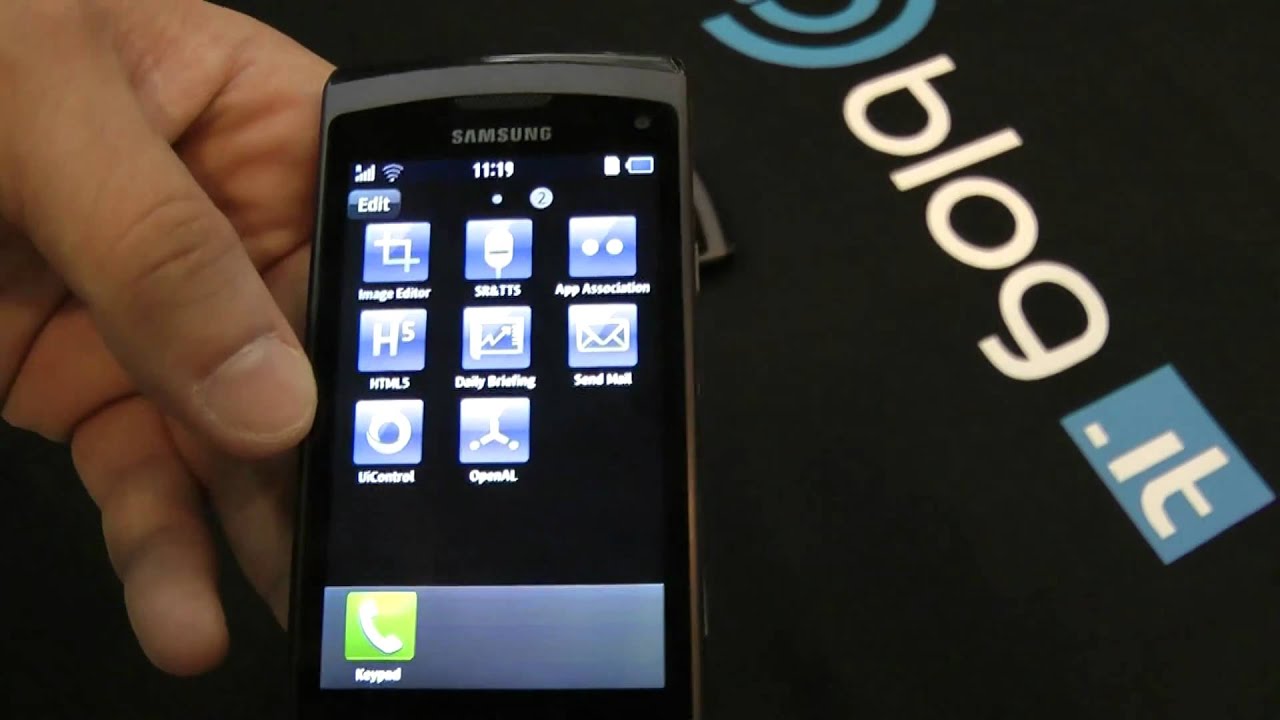 Samsung Bada 2.0 full preview MWC 2011 (IT) - YouTube