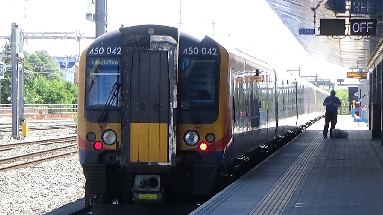 South West Trains Class 450 Nos. 450114 & 450042 Departing From Reading ...