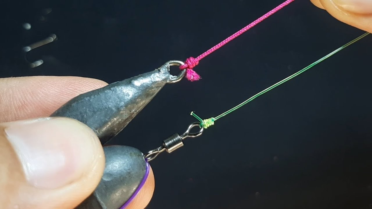 This is the correct way to tie a lead, if the lead gets stuck, the tie ...