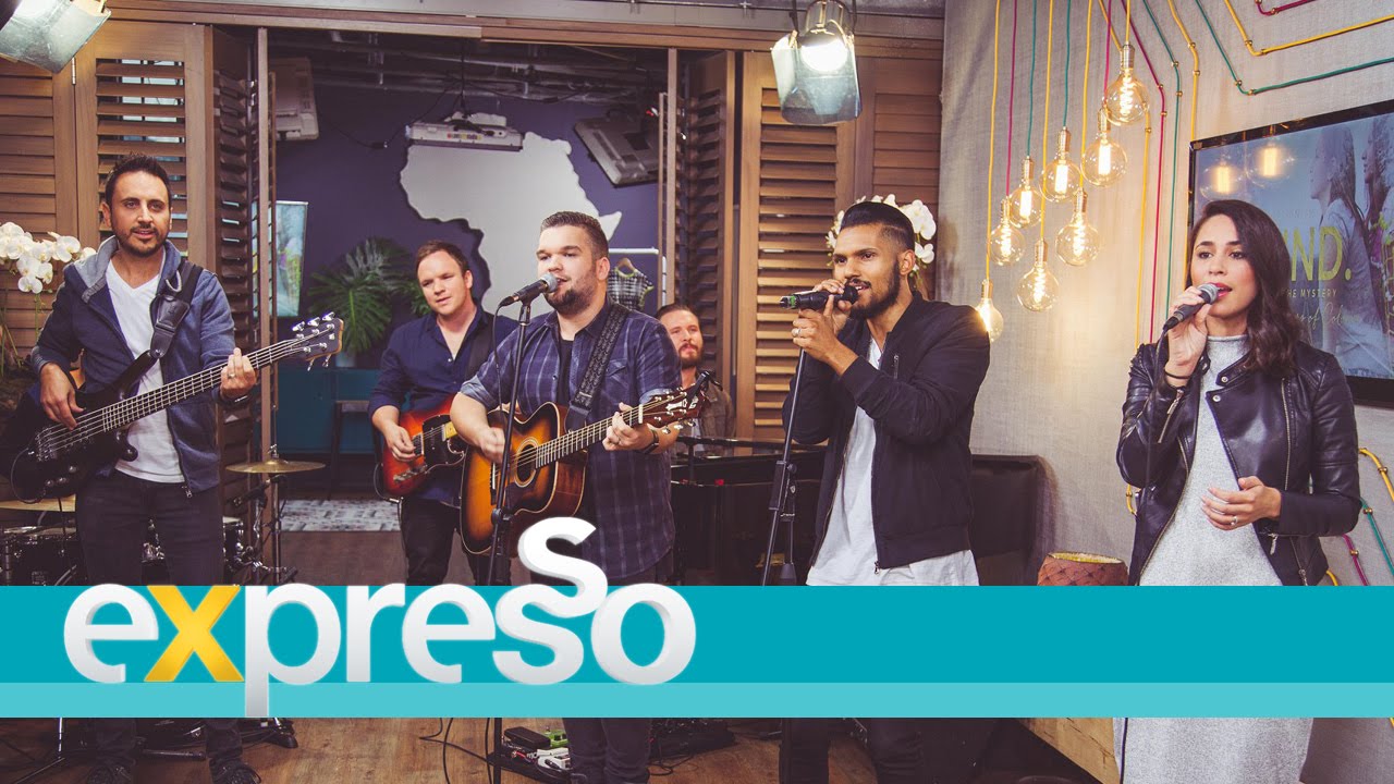 Hillsong SA Worship team perform "Alive" LIVE! - YouTube