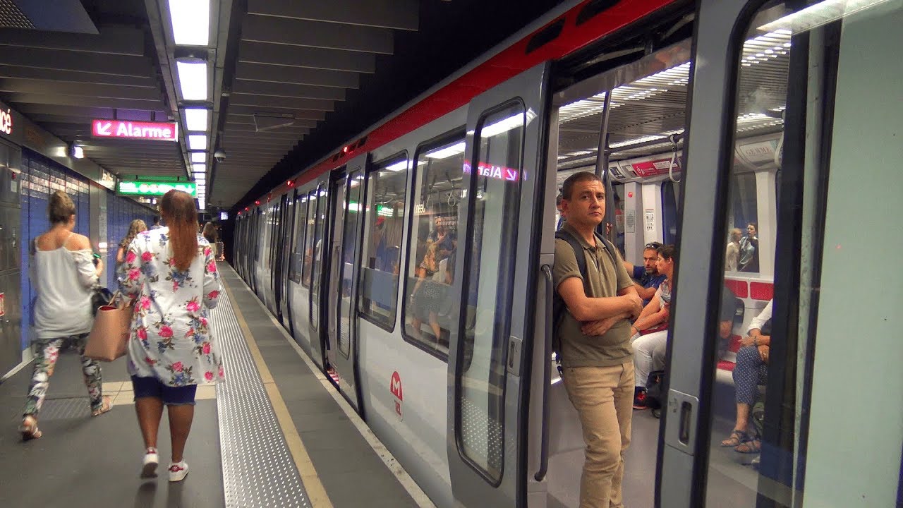 Metro Lyon Ligne B - YouTube