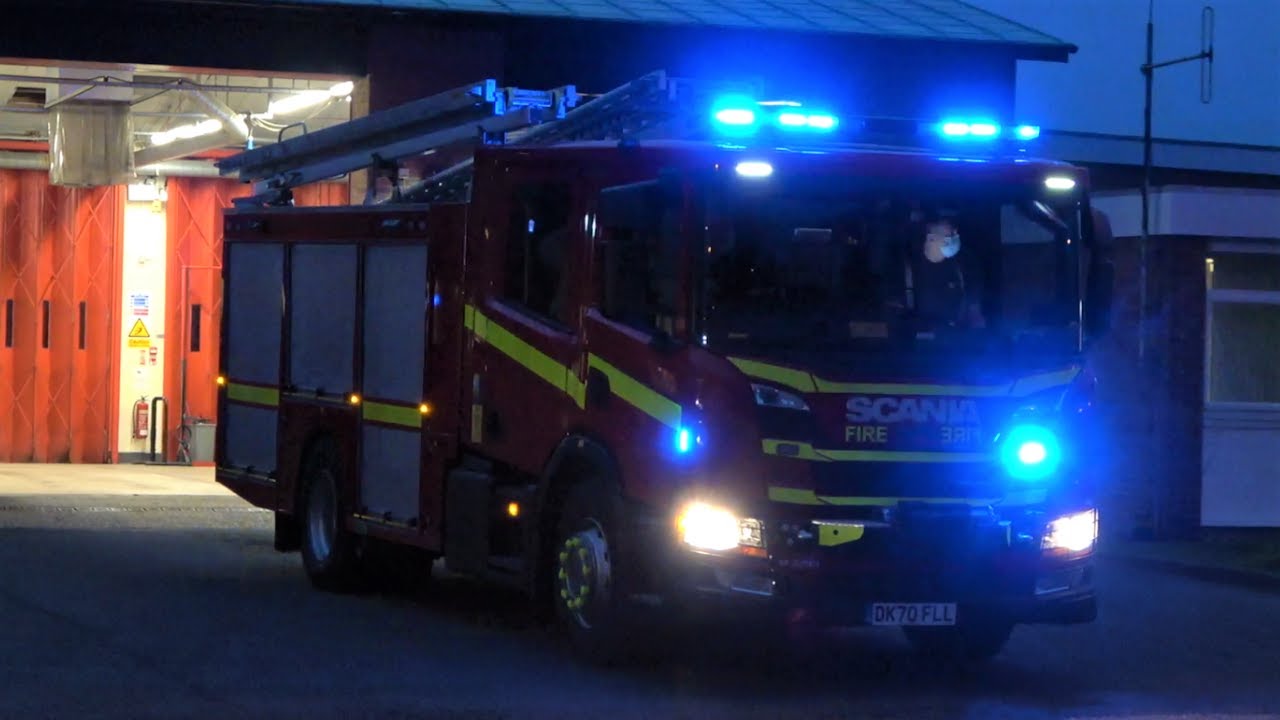 [BRAND NEW] Merseyside Fire & Rescue Service - Emergency One Scania ...