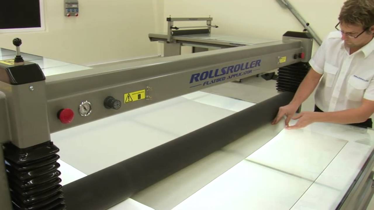 ROLLSROLLER Flatbed Applicator: Application on glass - YouTube