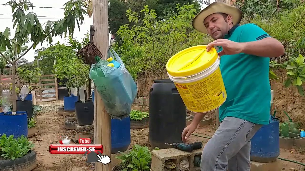 COMO FAZER COMPOSTEIRA CASEIRA / Fernandinhonoquintaldecasa - YouTube