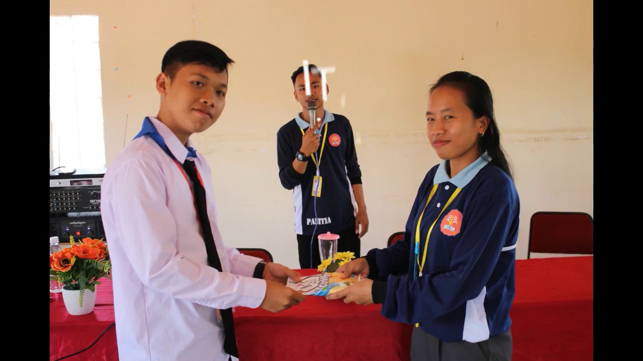 OSPEK STKIP MELAWI PERBATASAN ENTIKONG - YouTube