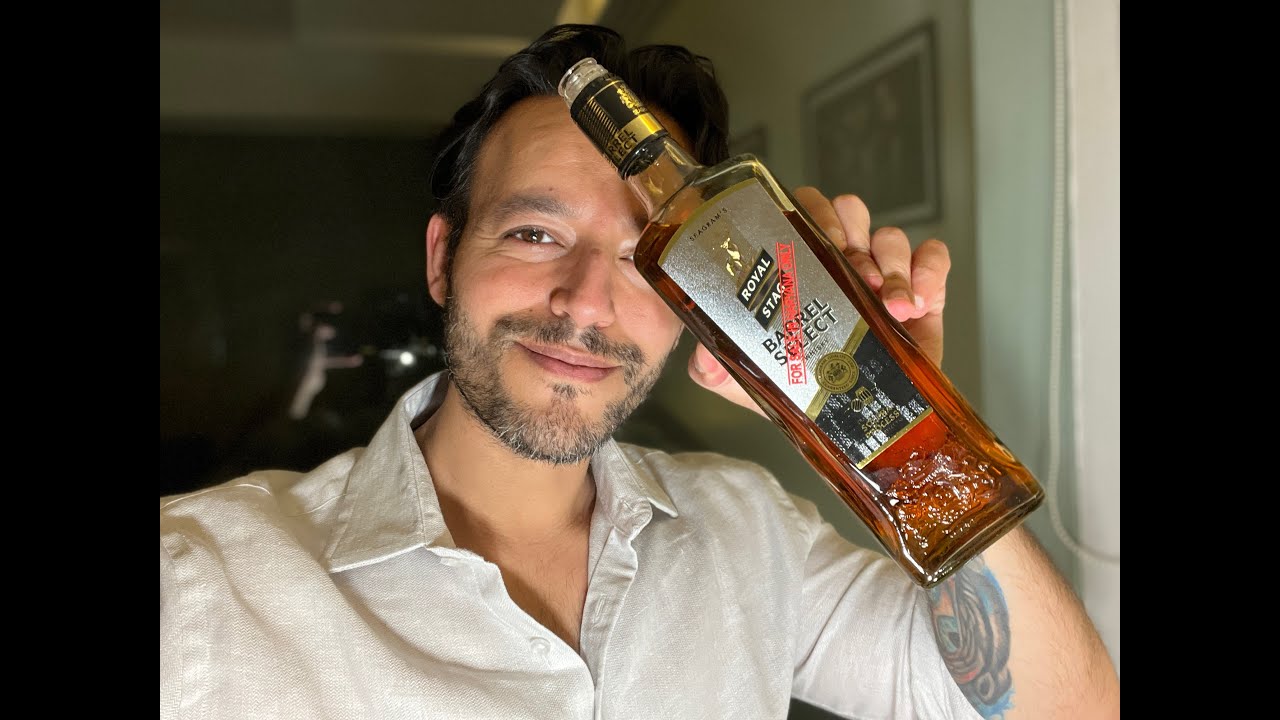 ROYAL STAG BARREL SELECT WHISKEY REVIEW - YouTube