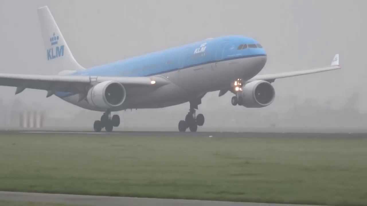 A330 KLM SMOOTHEST landing ever followed by a long wheelie - YouTube