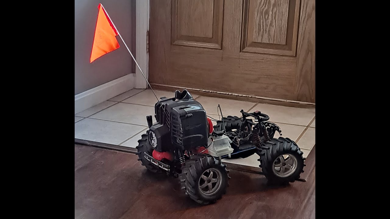 Weedwacker/Weedeater Engine on a RC Car/Truck Go fast on Pump Gas - YouTube