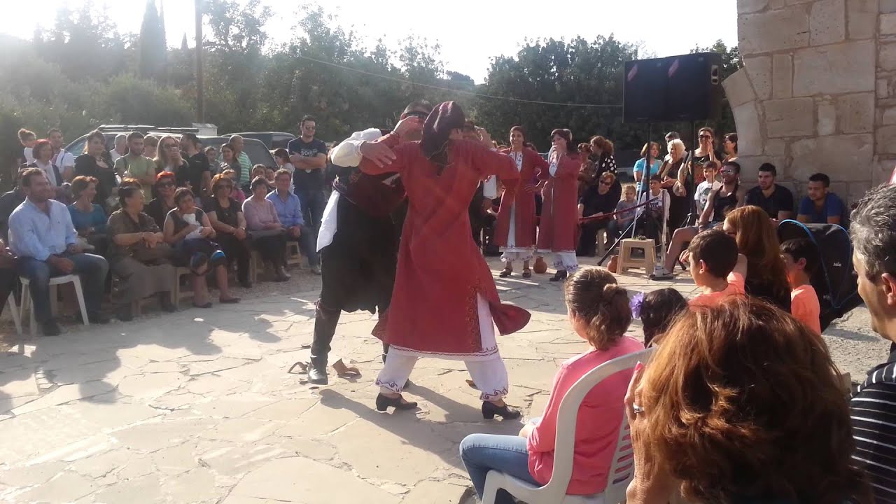 O ΧΟΡΟΣ ΤΗΣ ΚΟΥΖΑΣ to louloudi dance school - YouTube