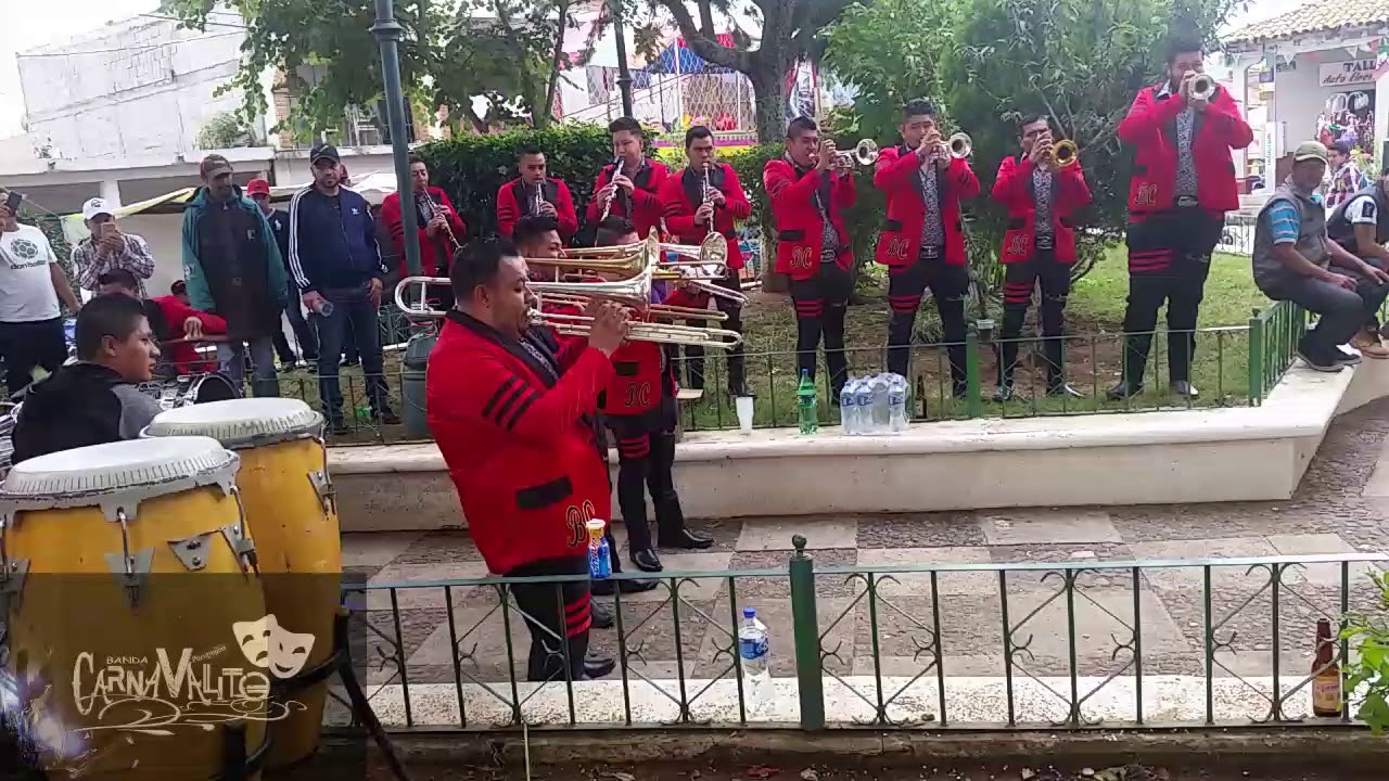 Banda Carnavalito El huitzuqueño - YouTube