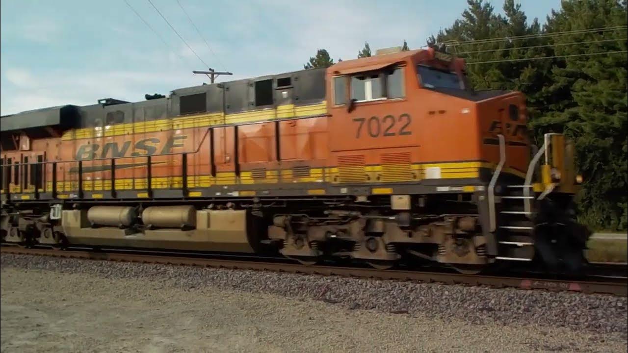 BNSF 7022 w/H-NTWNSI? 9/7/24 - YouTube