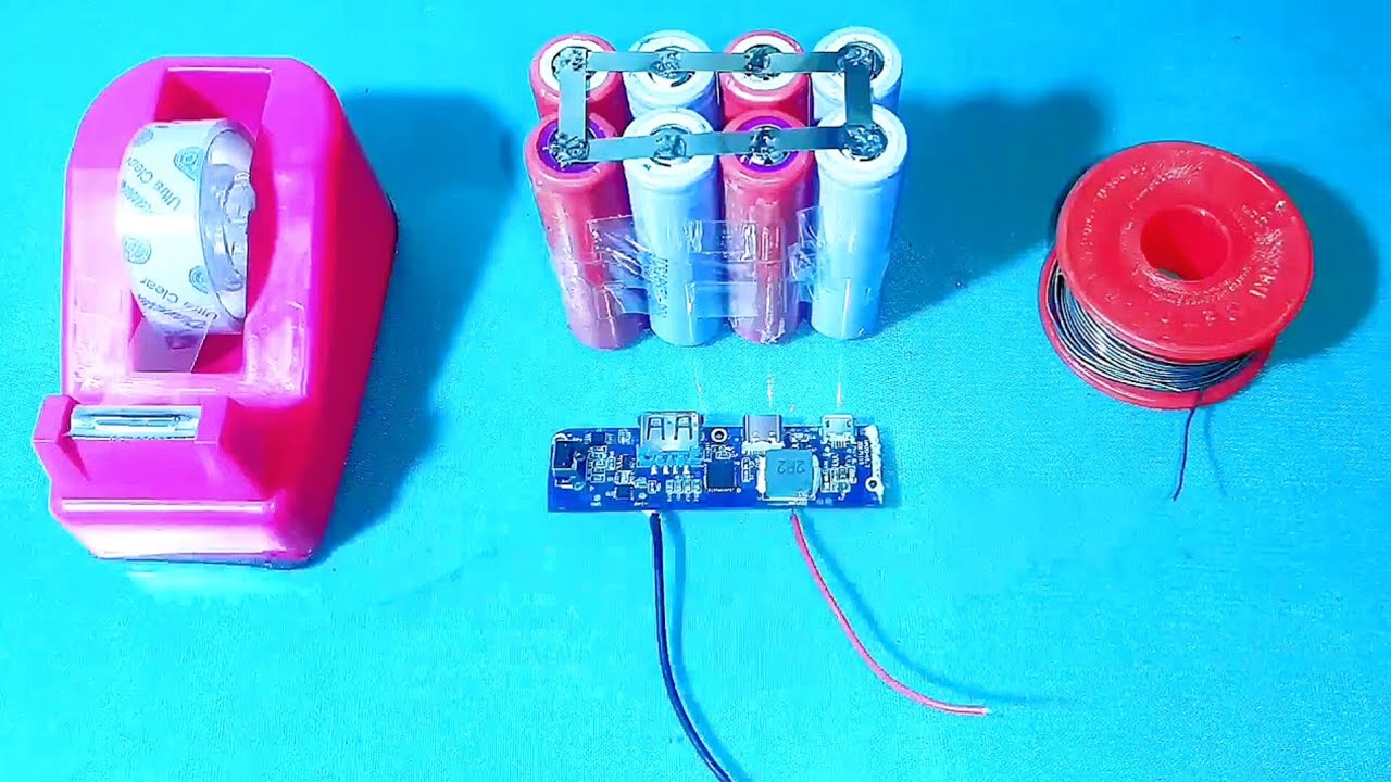 I Made a DIY Fast Charging Power Bank - YouTube