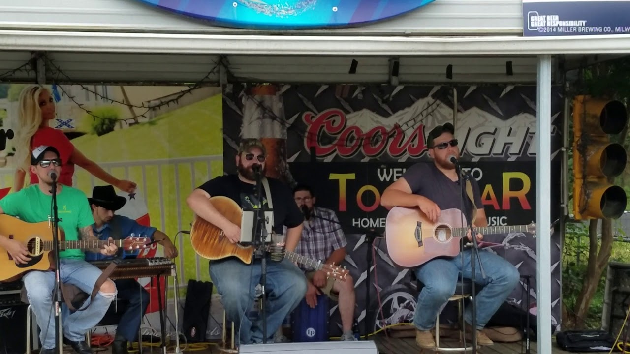 Boys Round Here Cover 235ers Toots Bar 6Aug2017 - YouTube