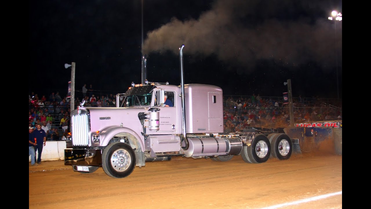 Semi Truck Pulling Ground Pounding Super Street Semi Trucks Pulling At ...