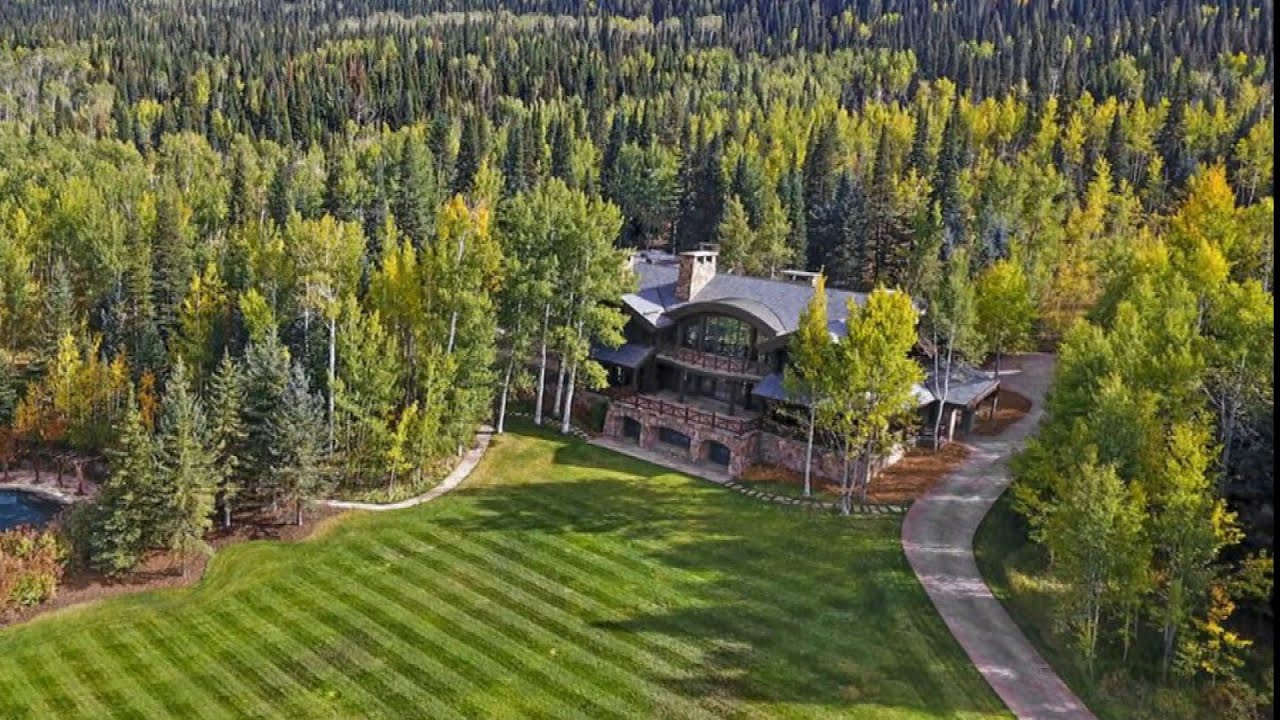 Billionaires Buying Massive Homes on Ranches - YouTube