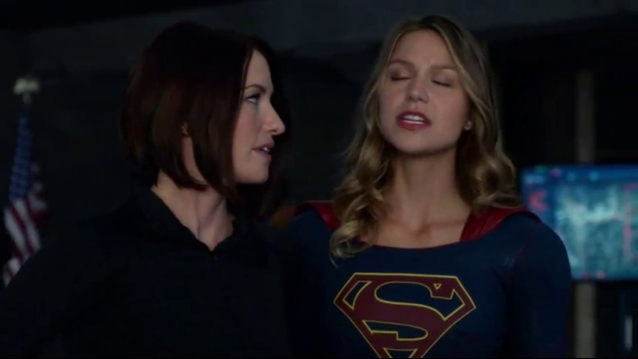 Sœur Danvers - Scènes - 1x02 VF #Supergirl - YouTube