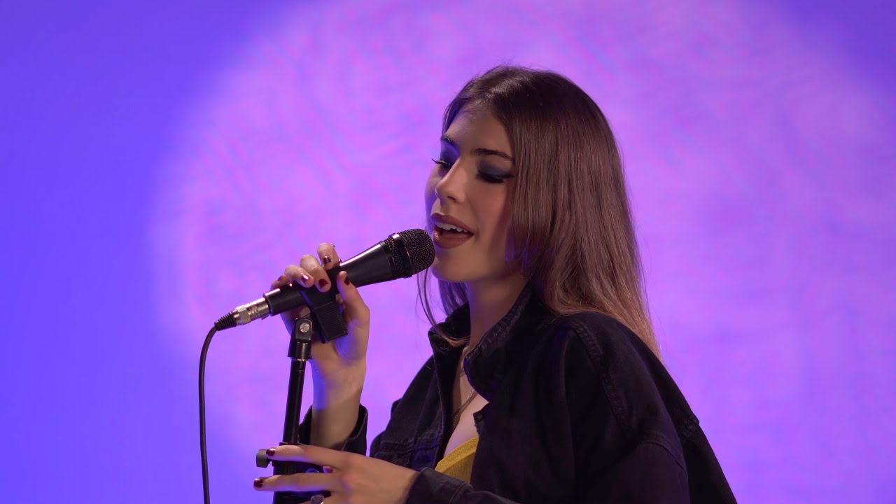 Sweater Weather - The Neighbourhood (cover) by SARA SHIVER - YouTube