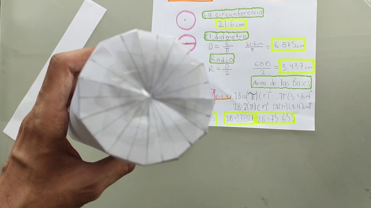 Como hacer un cilindro con una hoja de papel sin residuos - YouTube