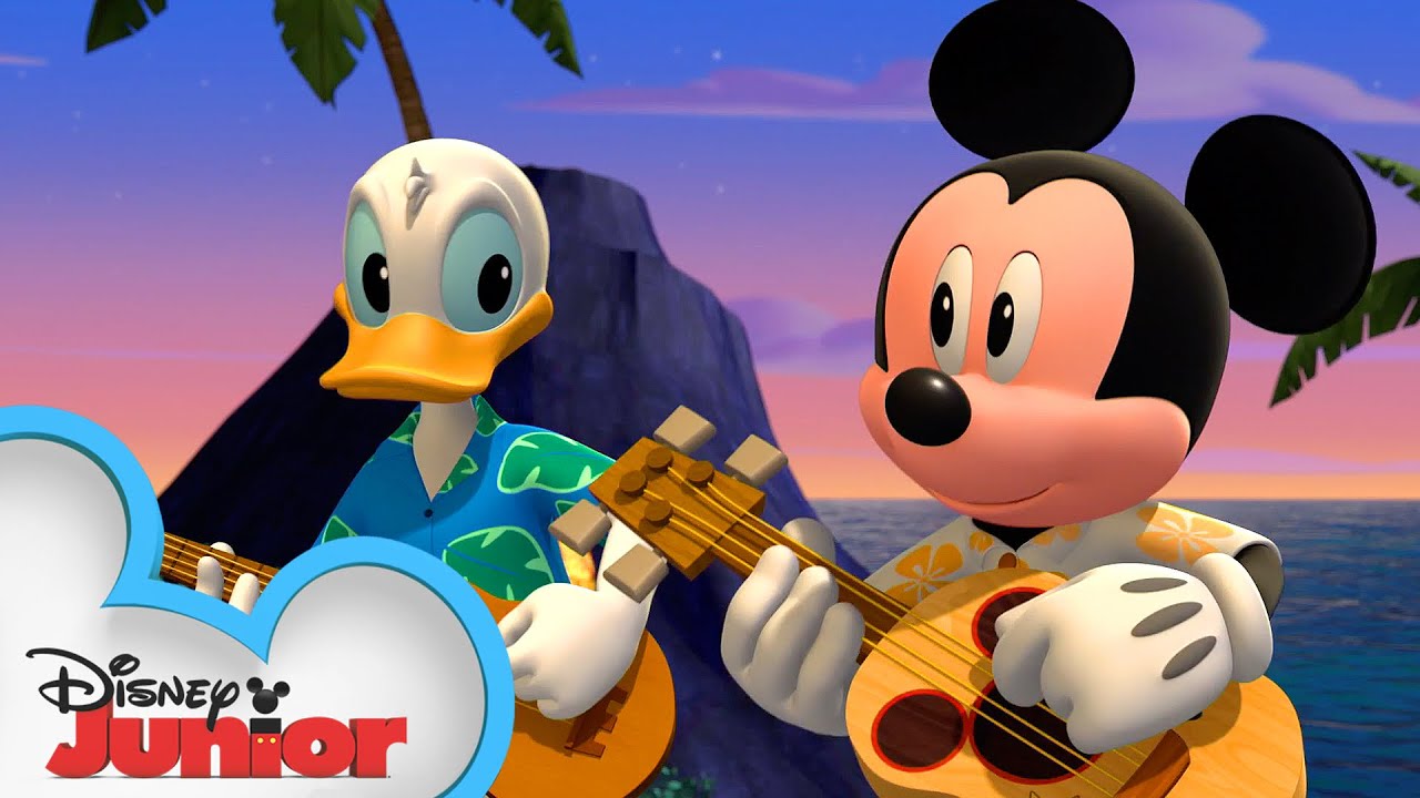 Donald and Mickey Play Ukulele 🎵| Mickey Mornings | Mickey Mouse ...
