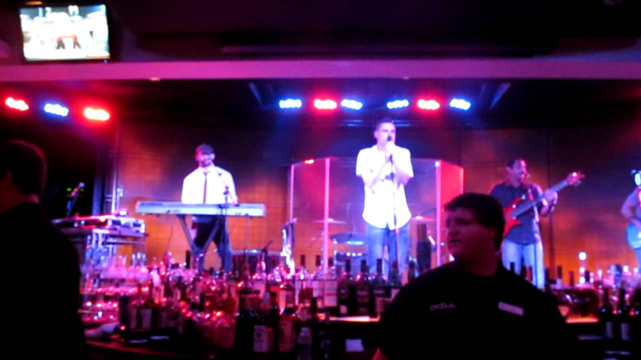 Brandon Foret performing "Footloose" - YouTube