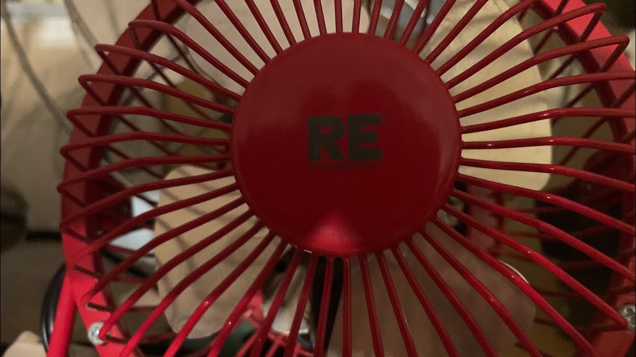 Room Essentials 4” personal fan - YouTube