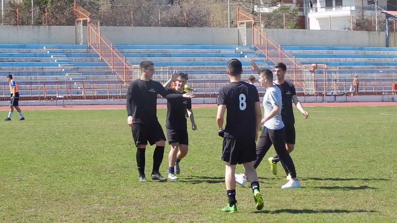 1ο ΕΠΑΛ Νάουσας - 4ο ΓΕΛ Σταυρούπολης (0-1) Πανηγυρισμοί - YouTube