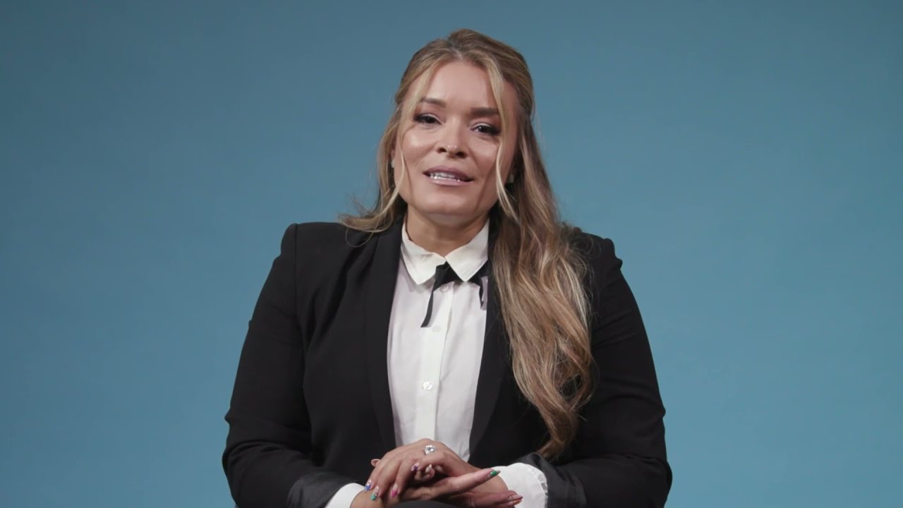 Bianca Juárez Olthoff on How to Face Your Inner Critic - YouTube