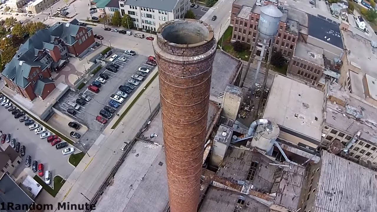 Flying inside Hamiltons smoke stack? - YouTube