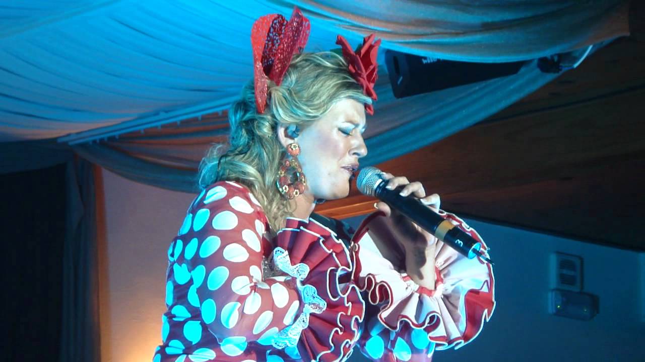 María Lozano-Torre de Arena-Estepona-4-11-2011 - YouTube