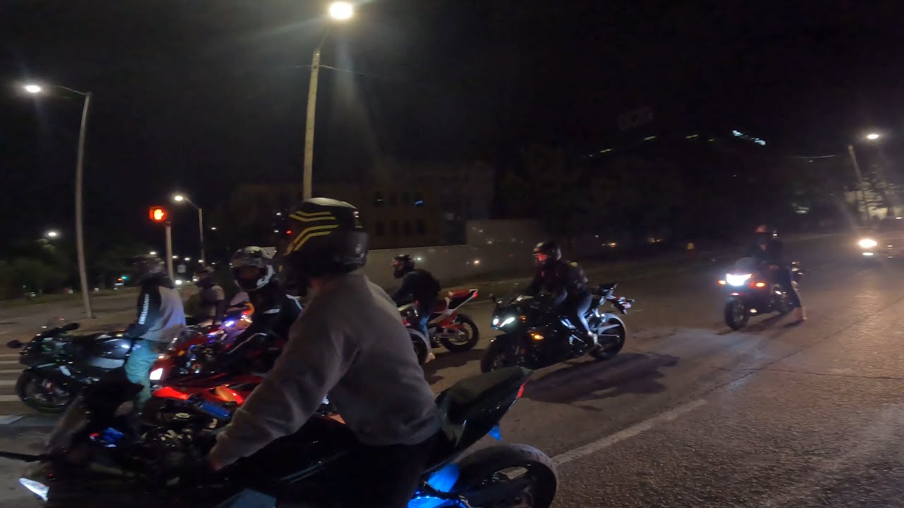 DETROIT NIGHT GROUP RIDE - YouTube