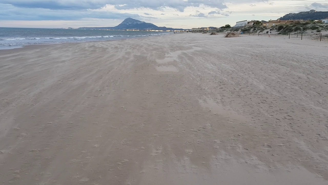 Am Strand von Oliva im Dezember 2018 - YouTube