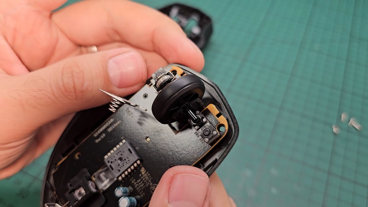 How to repair and clean the scroll wheel on a HP Wireless Mouse 🐁 - YouTube
