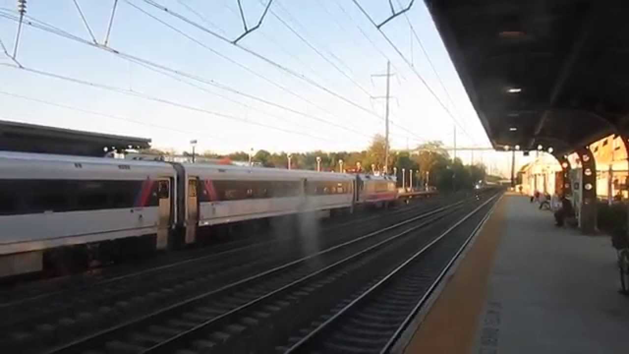 Amtrak Keystone Trains #653 & #652 With Siemens ACS-64 On The Northeast ...