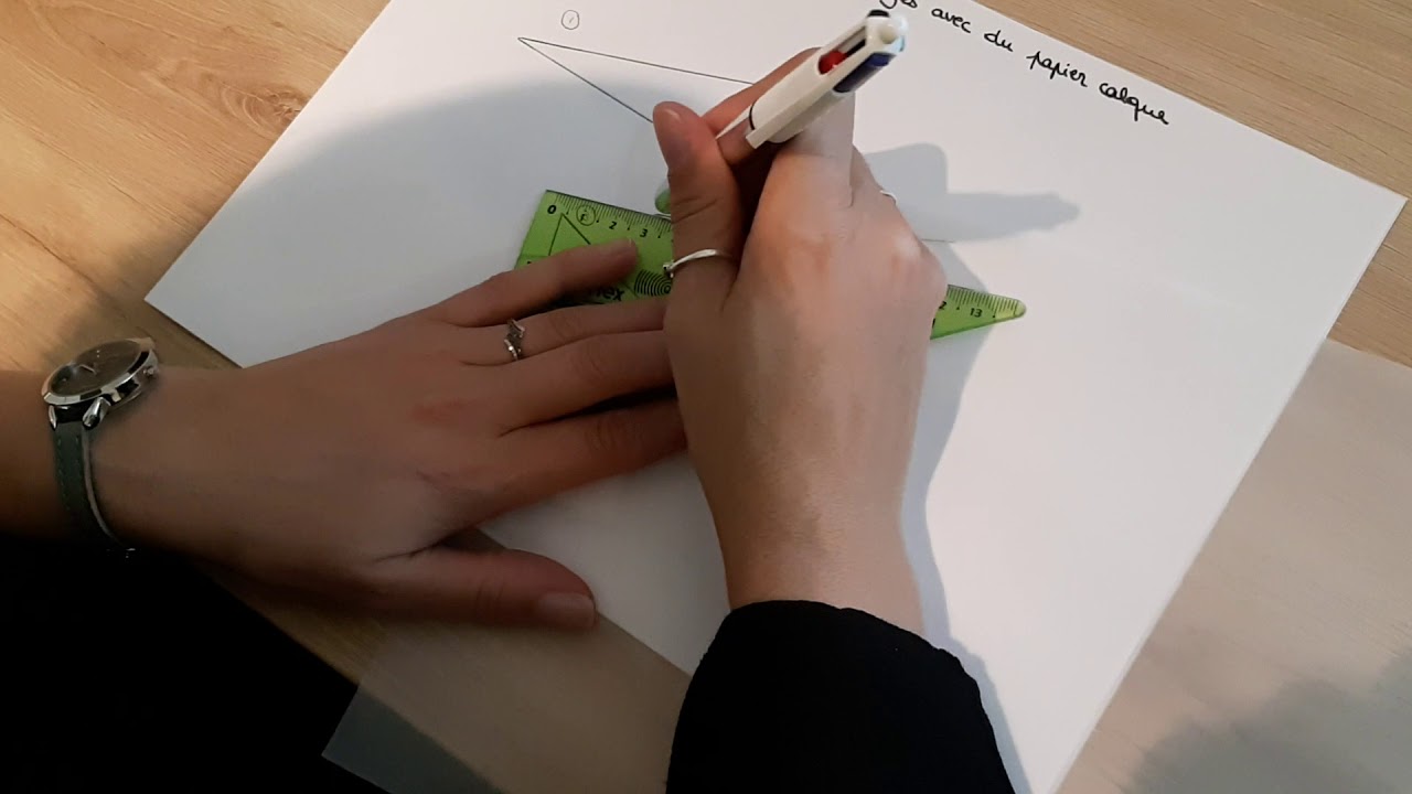 CYCLES 3&4- Comparer des angles avec le papier calque - YouTube