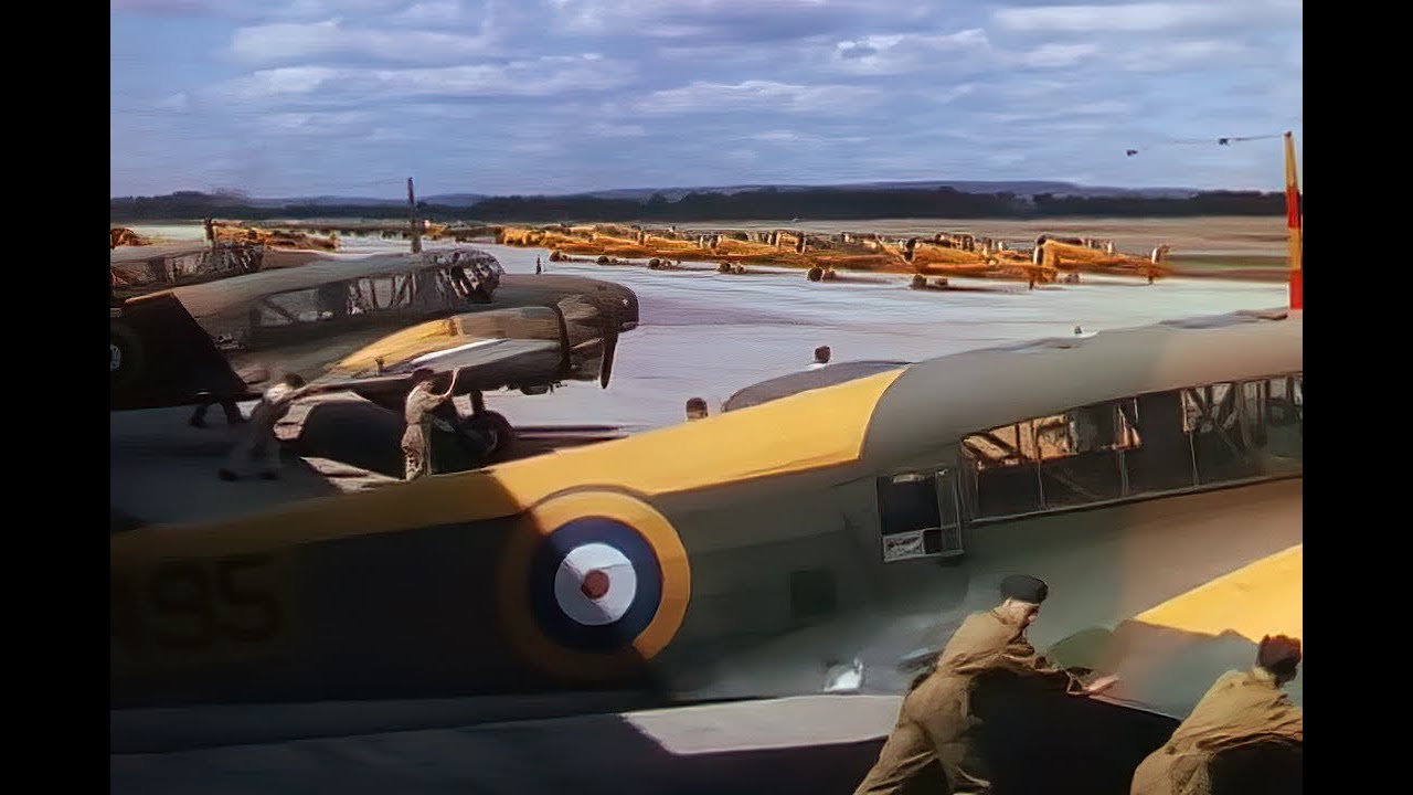 Royal Canadian Air Force - Central Flying School 1942 - YouTube