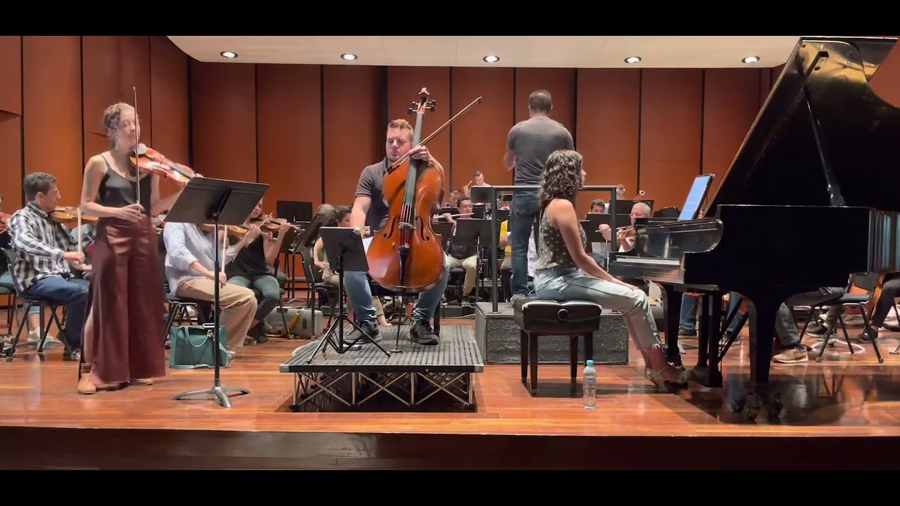 Triple de Beethoven - Orquesta Sinfónica EAFIT - YouTube