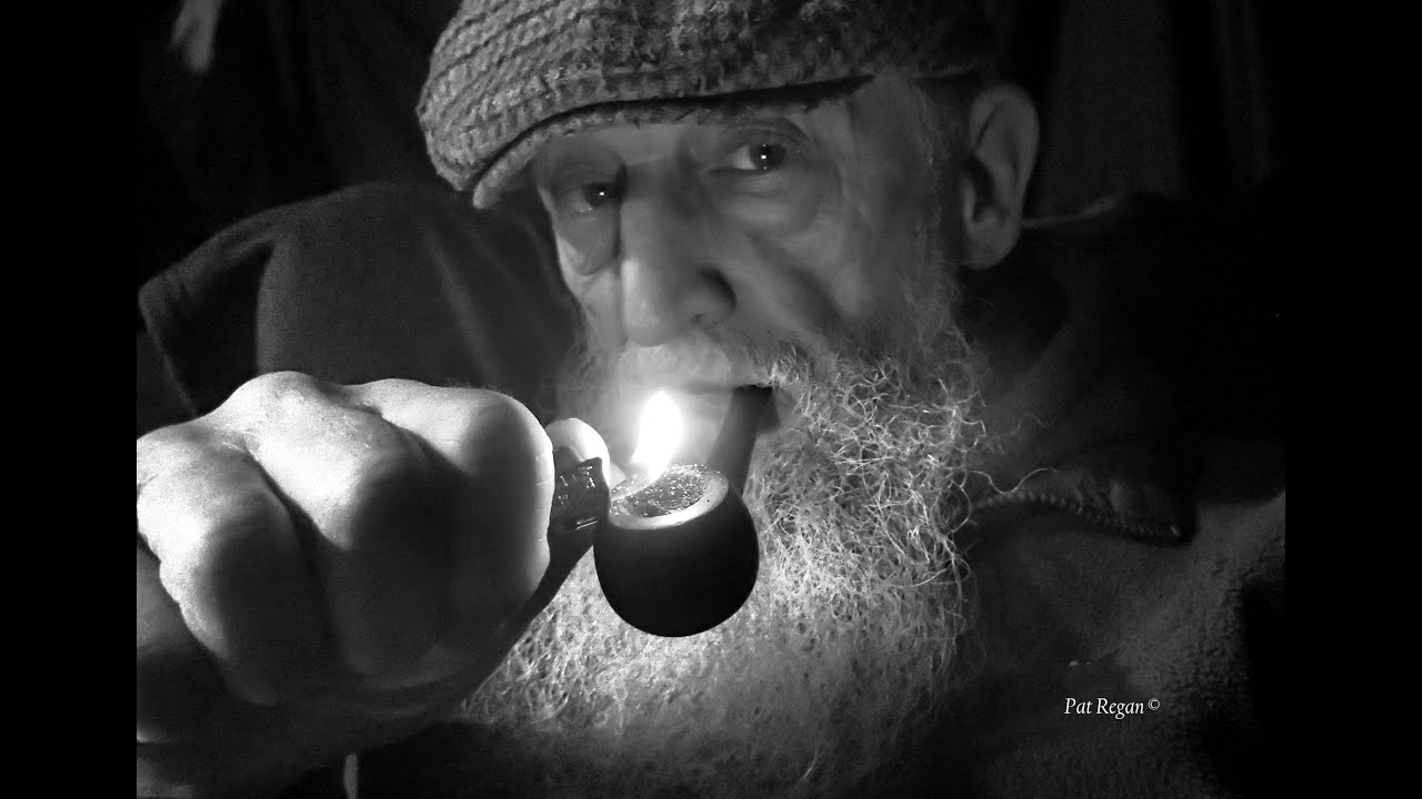 Samuel Gawith Cannon Plug in the Special pipe - YouTube