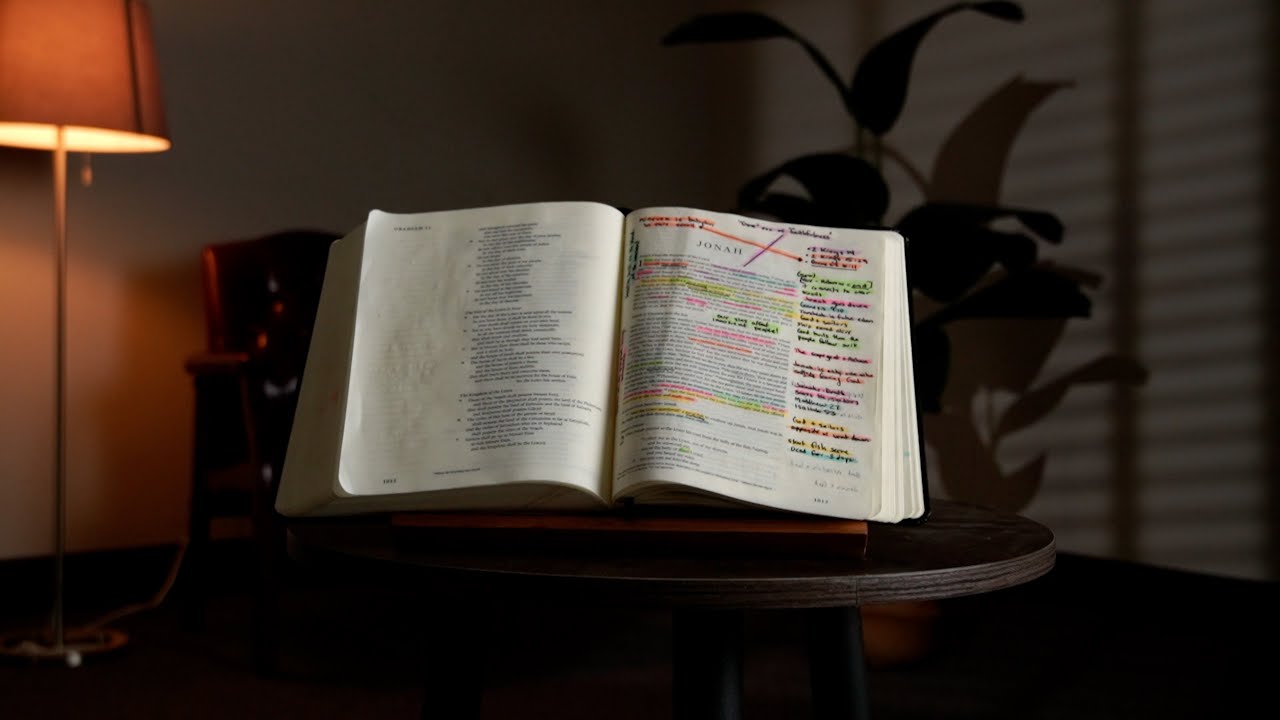 What Bible Style Should You Choose? - YouTube