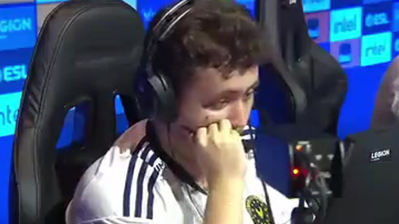 Brazilian fans yelling: hey ZywOo i want you! - YouTube