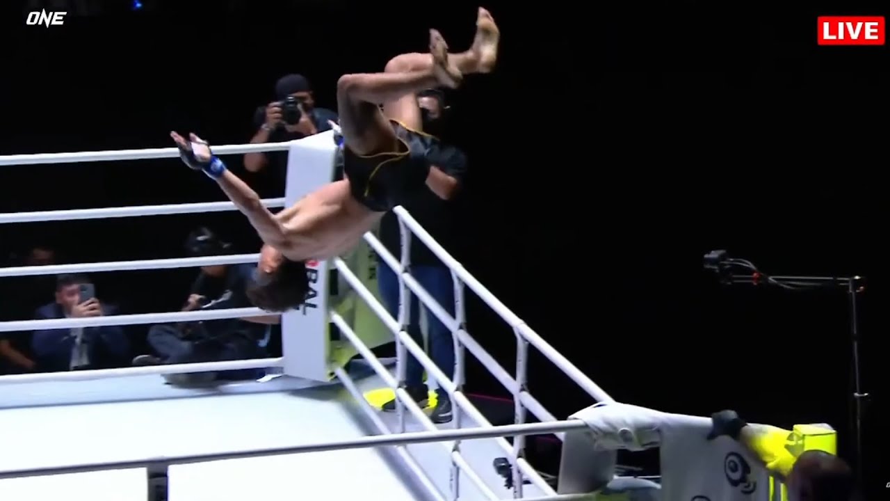 Peter Danesoe VS Aquib Awan in Lumpinee Boxing Stadion Friday 10 ...