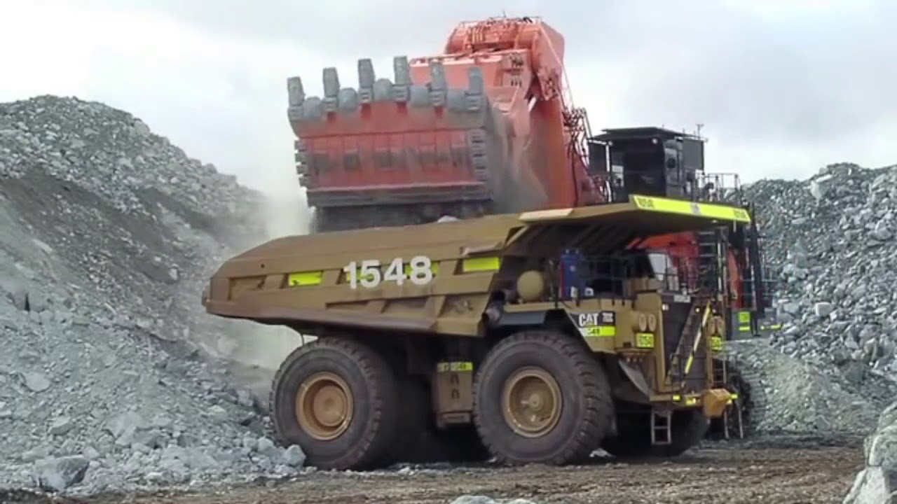 2018 08 25 10 Extreme Dangerous HITACHI CAT Biggest Mining Equipment ...