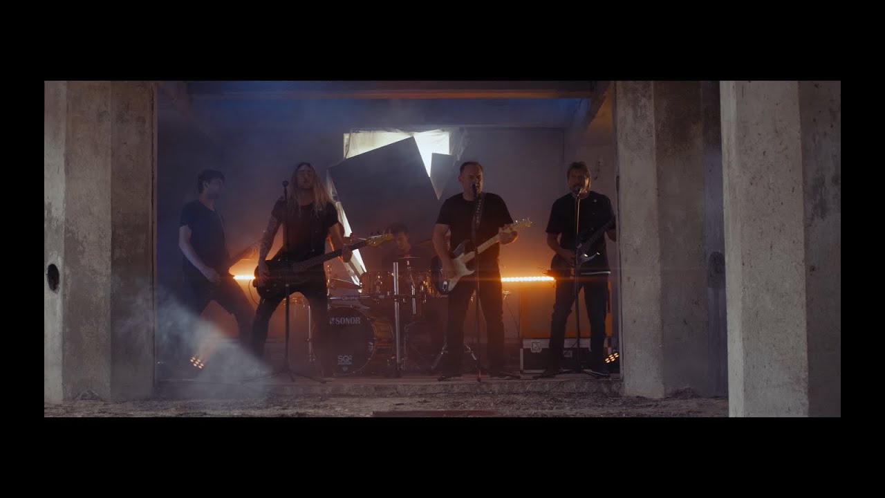 Hakel Band - Ukradená (Oficiální Klip) - YouTube