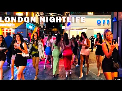 Central London night view 🪟 night in London 🥶 England 😍 Europe 🌍 travel 🧳