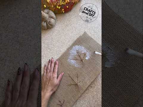 DIY burlap fall leaves 🍂 #diy #diycrafts #fall #crafts #leaves #burlap #jute #homedecor #idea