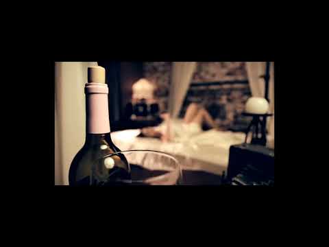Jennie Reid - Bedroom seduction