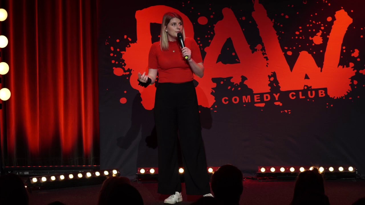LISA DAHLIN - 7 MINUTER STANDUP - YouTube