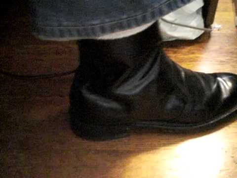 AG boot foot tapping - YouTube